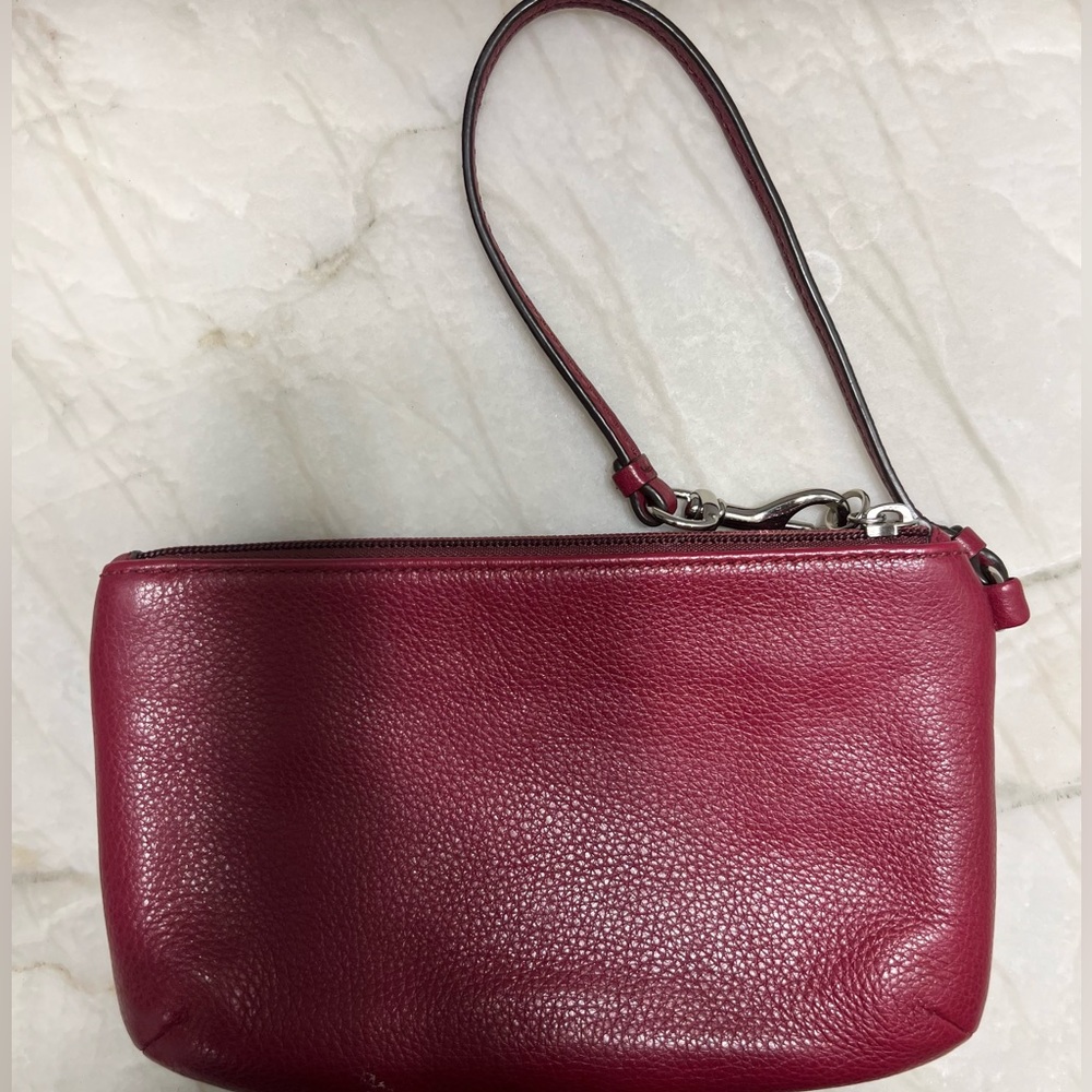 Coach Dark Red Leather Large Wristlet - Gem